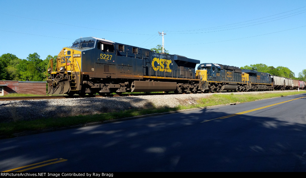 CSX 5227 (ES40DC)